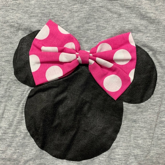 Tops | Grey Minnie Mouse Tshirt With Pink Bow | Poshmark